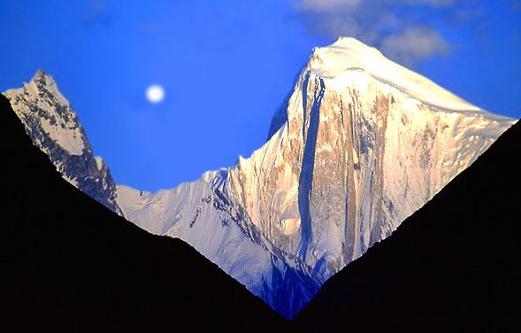 Golden Peak Base Camp Trek - Hunza Adventure Tours